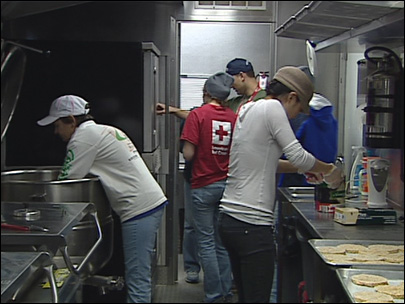 Red Cross Disaster Kitchen Gets a Workout & a Wake-Up - Mobile Food News