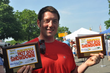 Monmouth, NJ: WindMill & Mama Marci's win Munchmobile Hot Dog & Burger ...