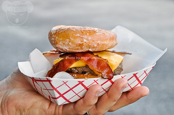 Orlando, FL: Food Pod at Firestone Live & the Treehouse Truck - Mobile ...