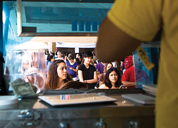 Sacramento, CA: SactoMoFo 6 Feeds Local Foodies with Live Music and ...