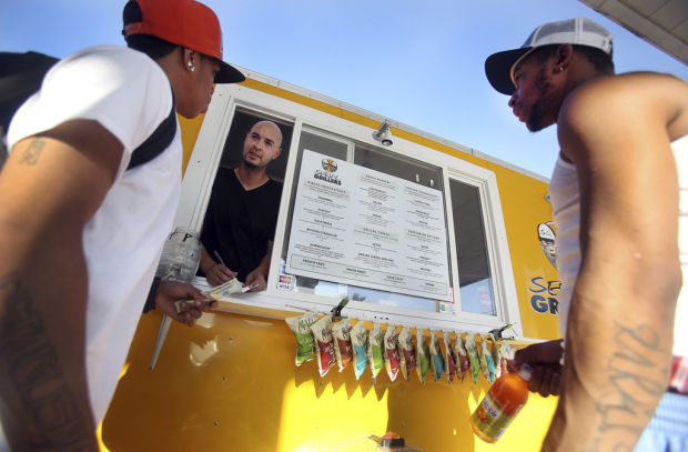 Tucson, AZ: Food Trucking in Style; Serial Grillers Breaking Rules ...