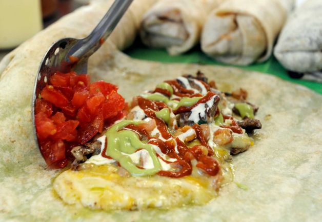 Danbury, CT: Get toKnow The Green Grunion - Mobile Food News